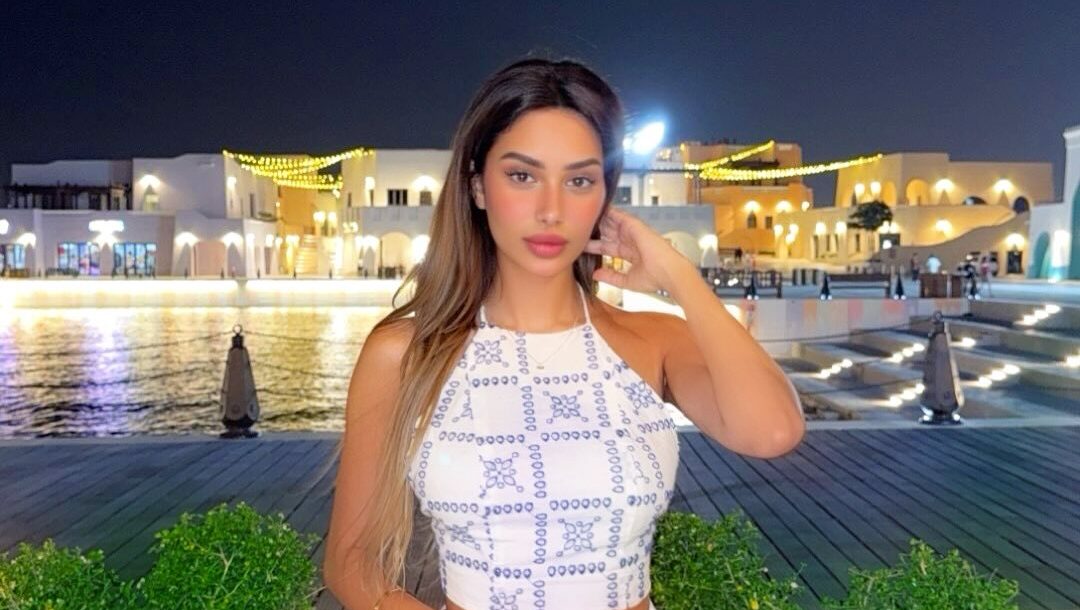 Dana Nasser: Inspiring Artist Who Found Peace and Authenticity Through Art